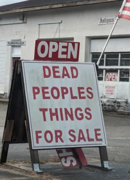 14 signs that prove humor is alive, unhinged, and a little diabolical