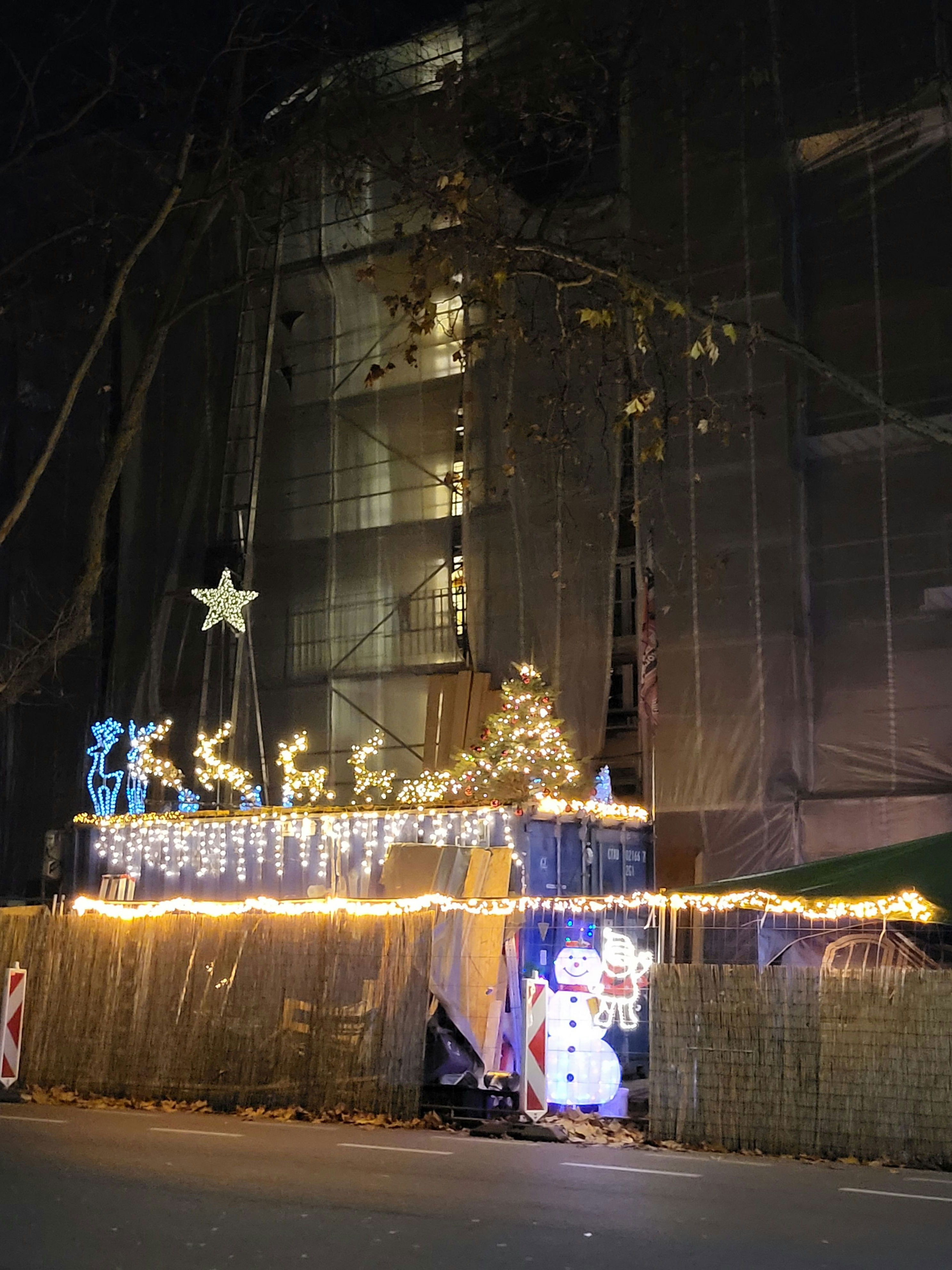 Leserreporter Bastian hat sie entdeckt: Das ist Kölns „weihnachtlichste ...