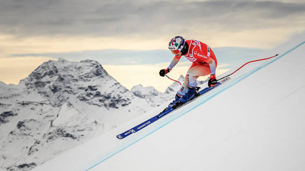 Mikaela Shiffrin and Lindsey Vonn send support to 2x Olympic champion ...