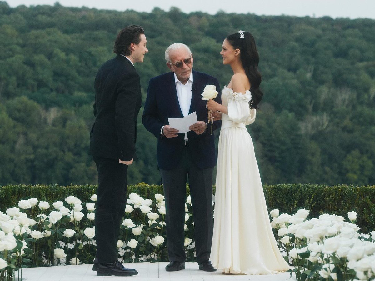 Meet the Peltzes: the vast wealth of Brooklyn’s billionaire in-laws