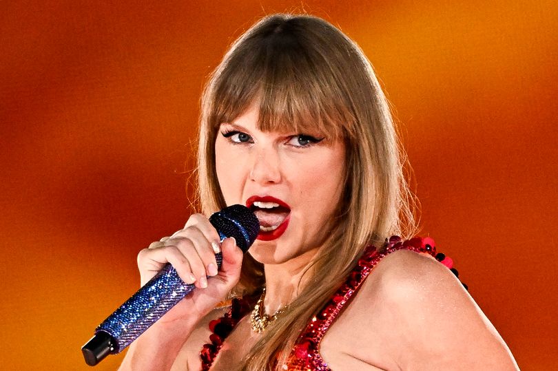 Taylor Swift fans 'crying' as she speaks out on emotional Eras Tour ...