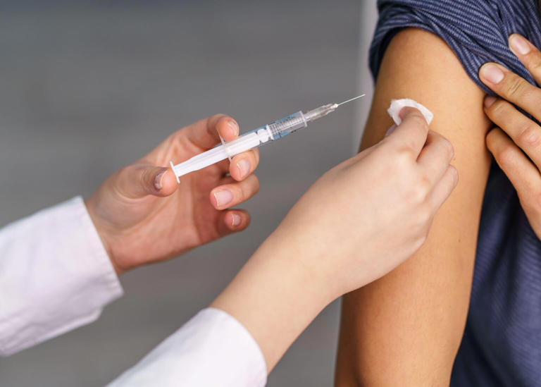 How to spot the difference between a common cold and winter flu