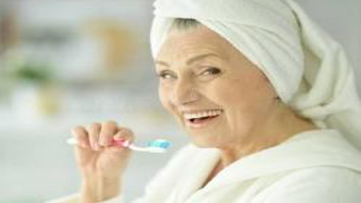 The cause of Alzheimer's may be coming from within your mouth: New ...