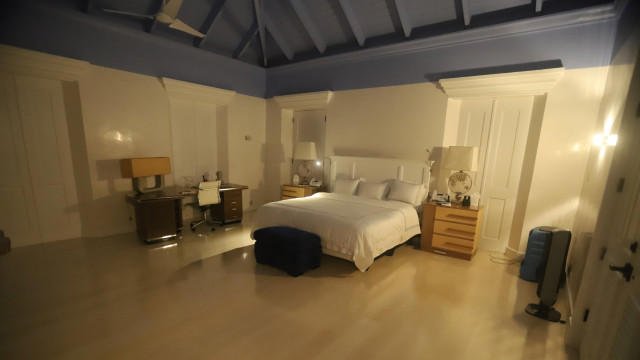 Epstein? "Tem fotografias com toda a gente. Não é nada demais"