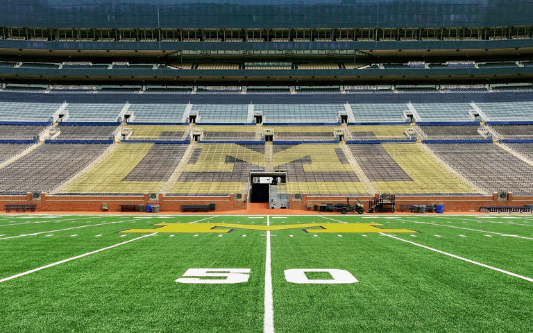 Second Michigan 2026 signee reopens recruitment since Sherrone Moore’s ...