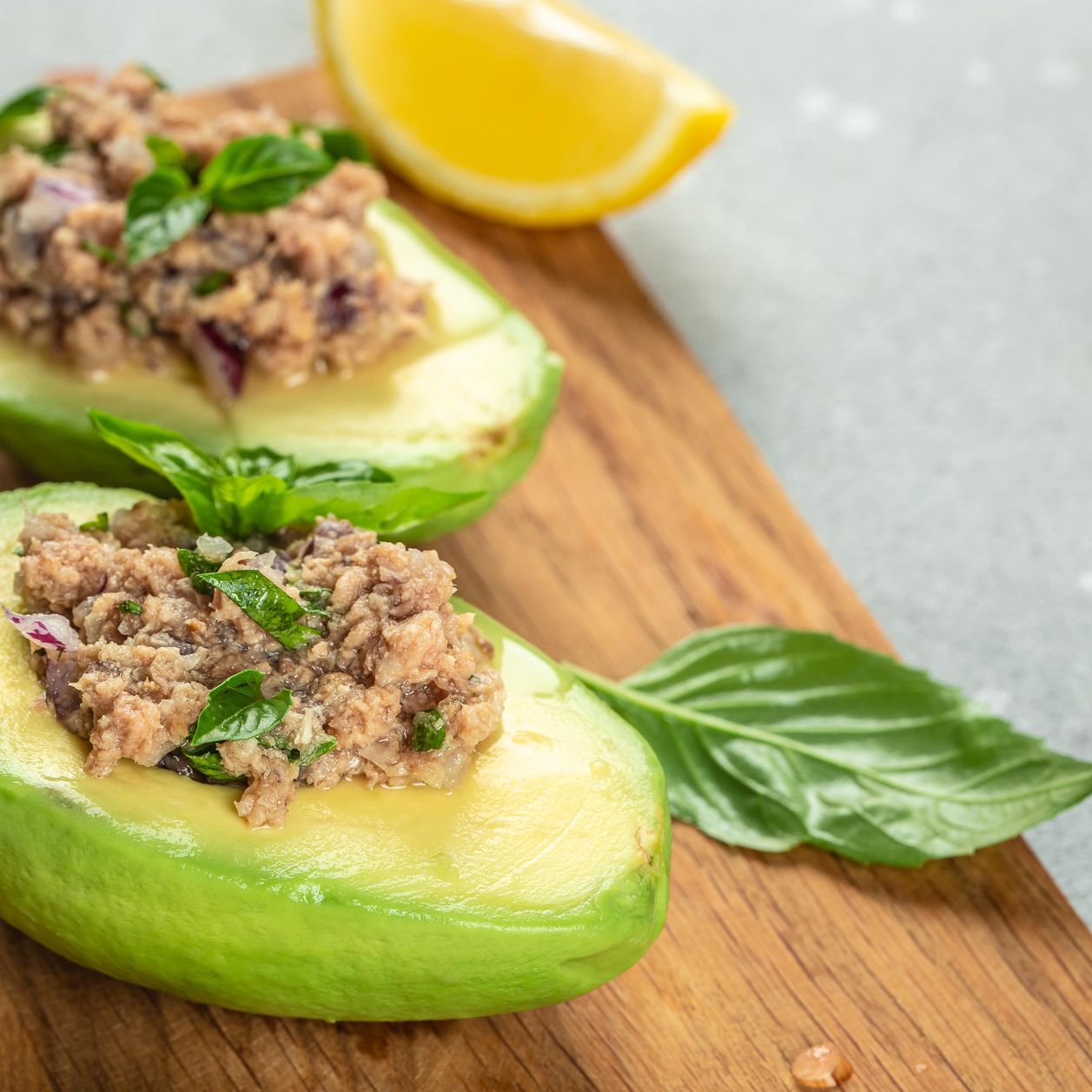 Plus rien dans le frigo ? Cette recette bluffante avec juste un avocat ...