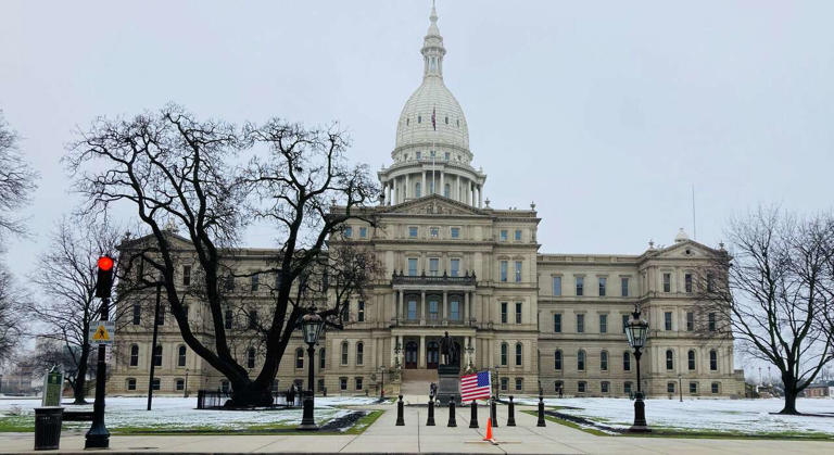 Five things to know as Michigan House GOP slashes $645 million in work ...