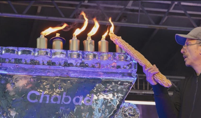 List: Hanukkah celebrations across Connecticut