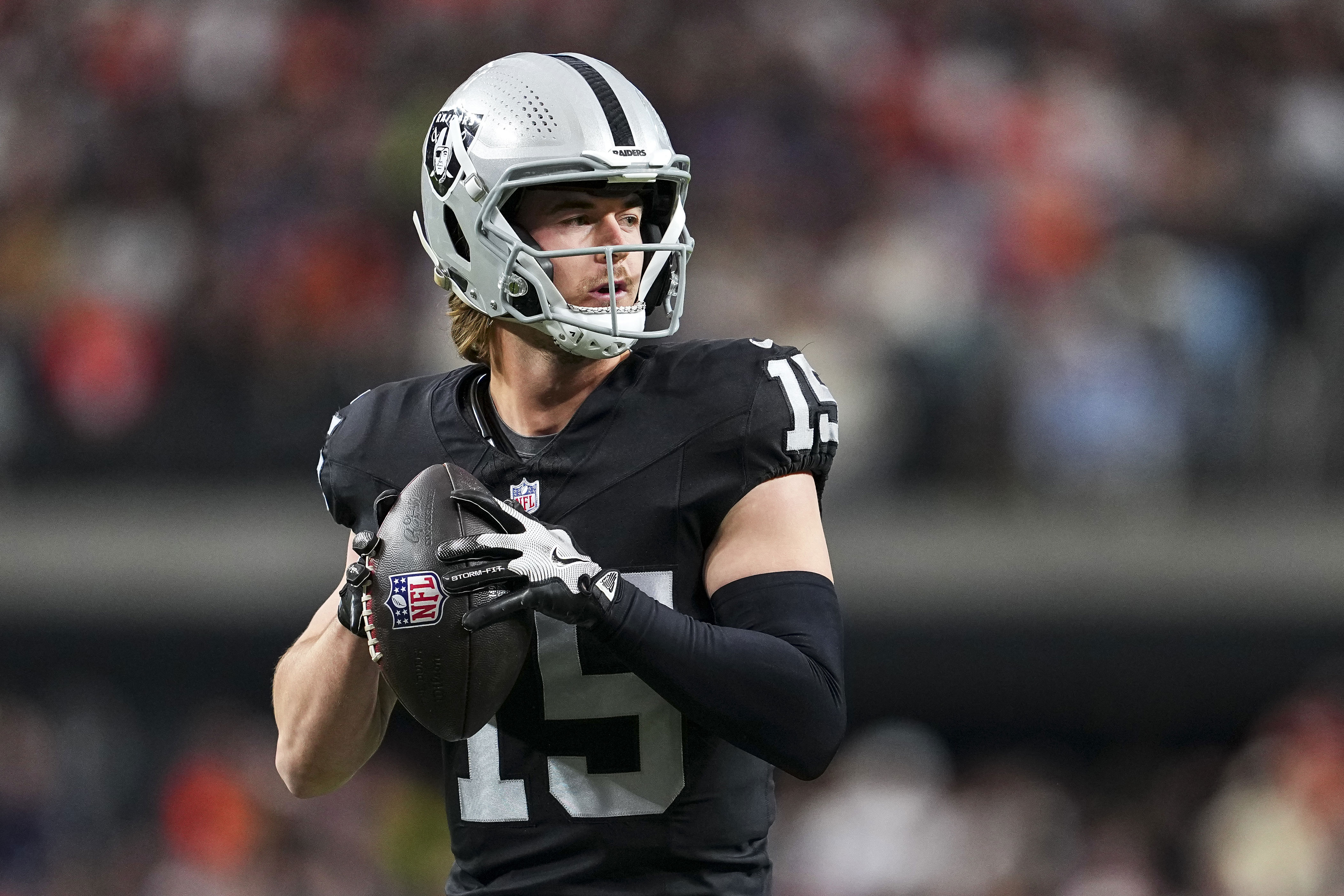 Raiders insider exposes more bad news for Las Vegas' QB situation
