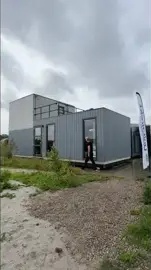 Touring a prefab home with rooftop deck!