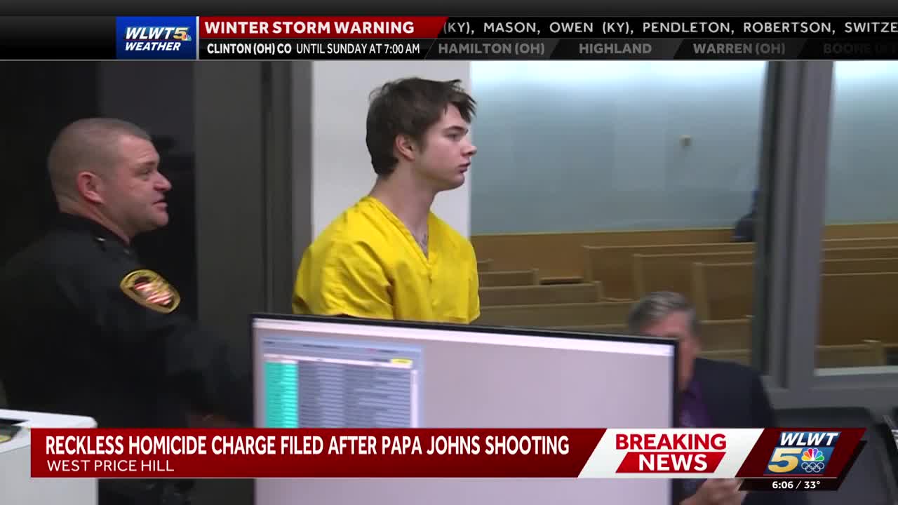 Man charged in deadly shooting at Papa Johns faces reckless homicide charge