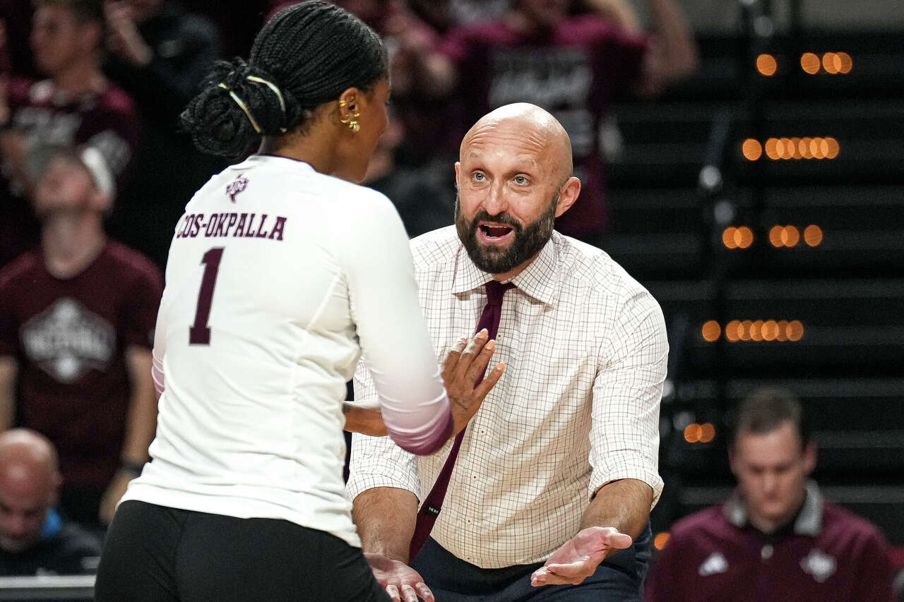 Texas A&M vs Louisville: Live updates, where to watch Sweet 16 ...