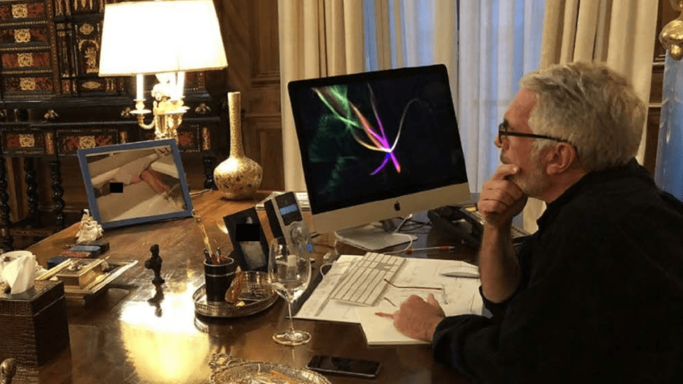 Disturbing photo on Epstein’s desk shows incapacitated young girl ...
