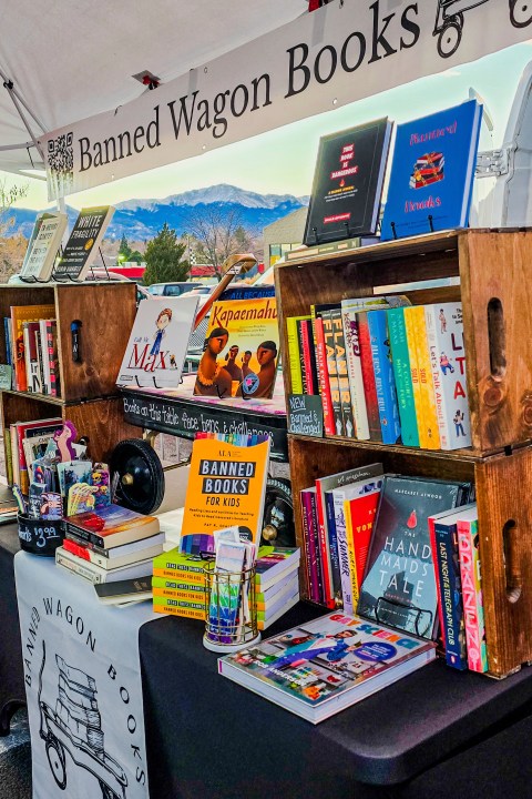 Icelandic reading tradition sparks at Magnolia School of Excellence