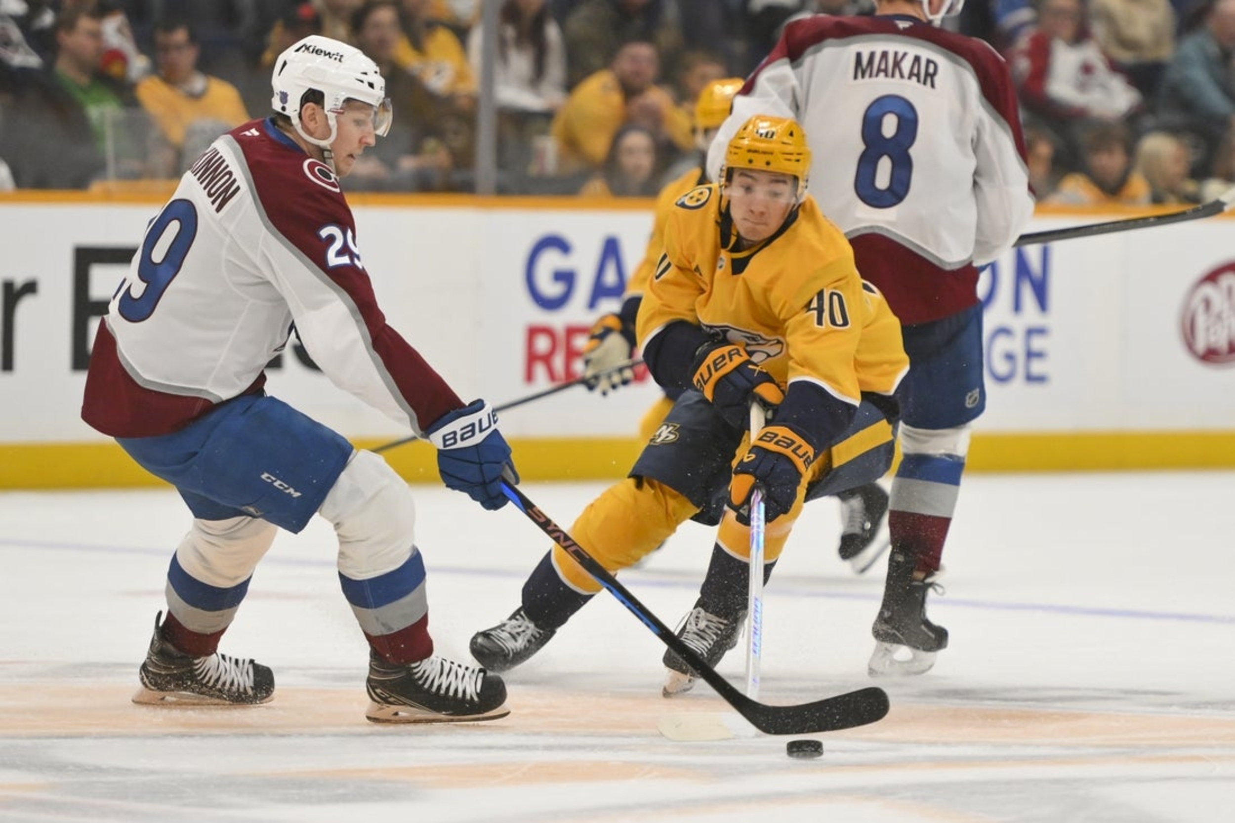 League-best Avalanche seek payback vs. surging Predators