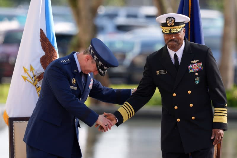 Commander retires without addressing boat strikes