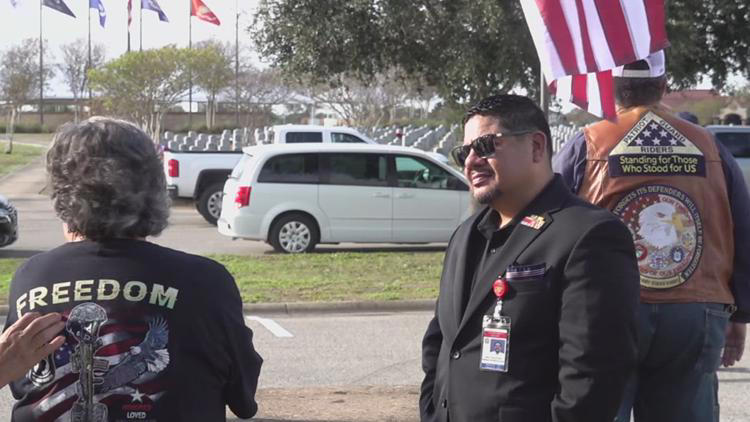 'No veteran left behind': Nueces County honors unaccompanied veterans ...