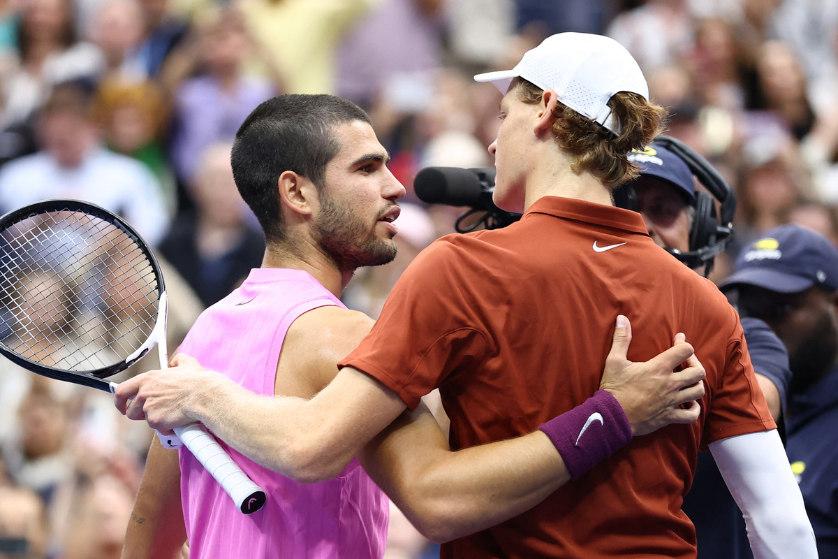 US Open 2025: Alcaraz dominates rival Sinner to win second title!