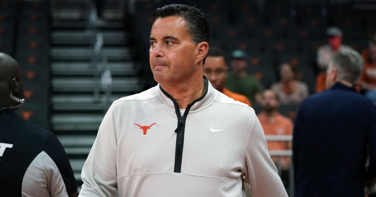 Texas fights, but comes up short against top-five UConn in Connecticut ...