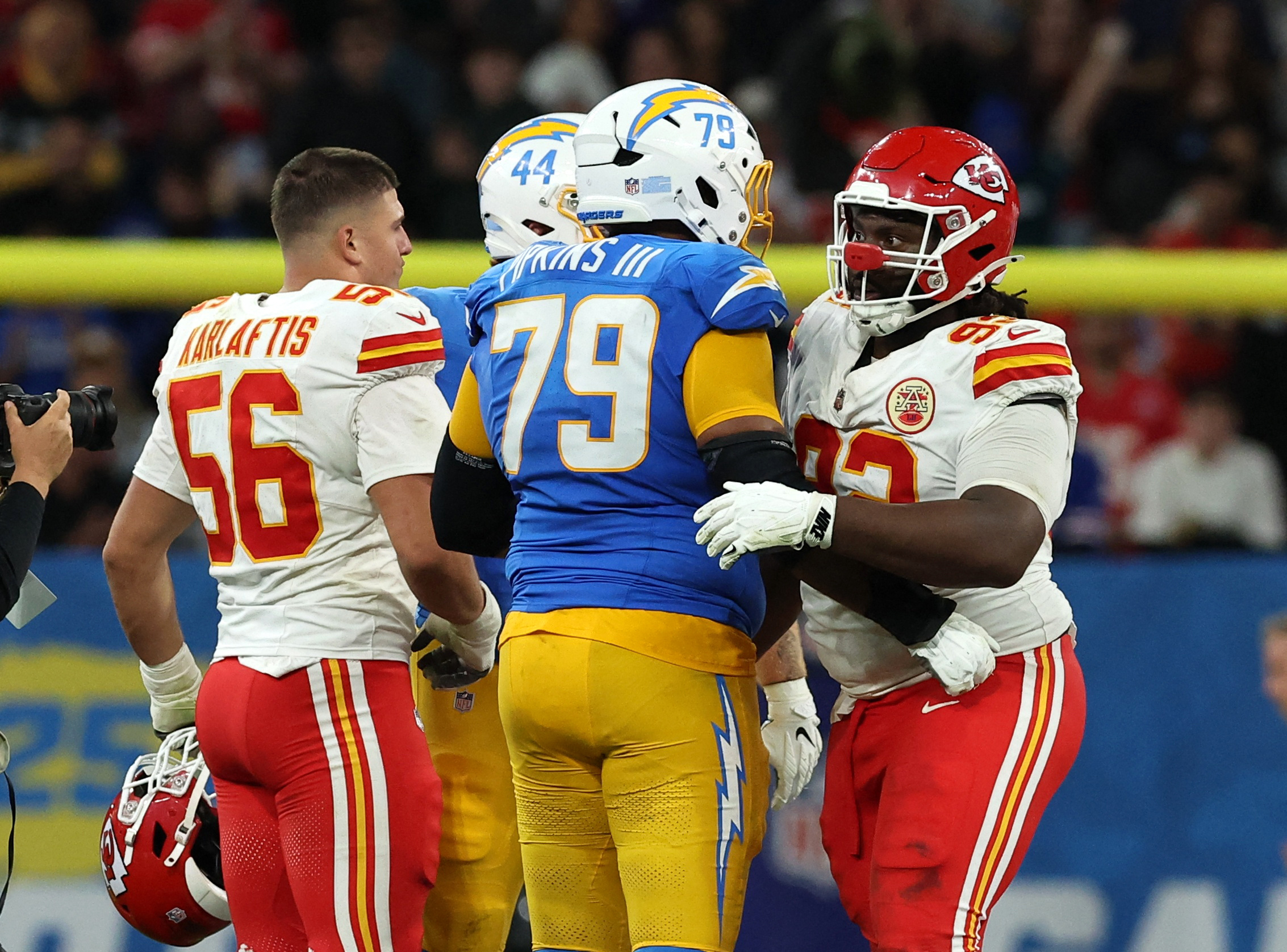 Chargers-Chiefs injury report: Troy Dye, Quentin Johnston questionable ...