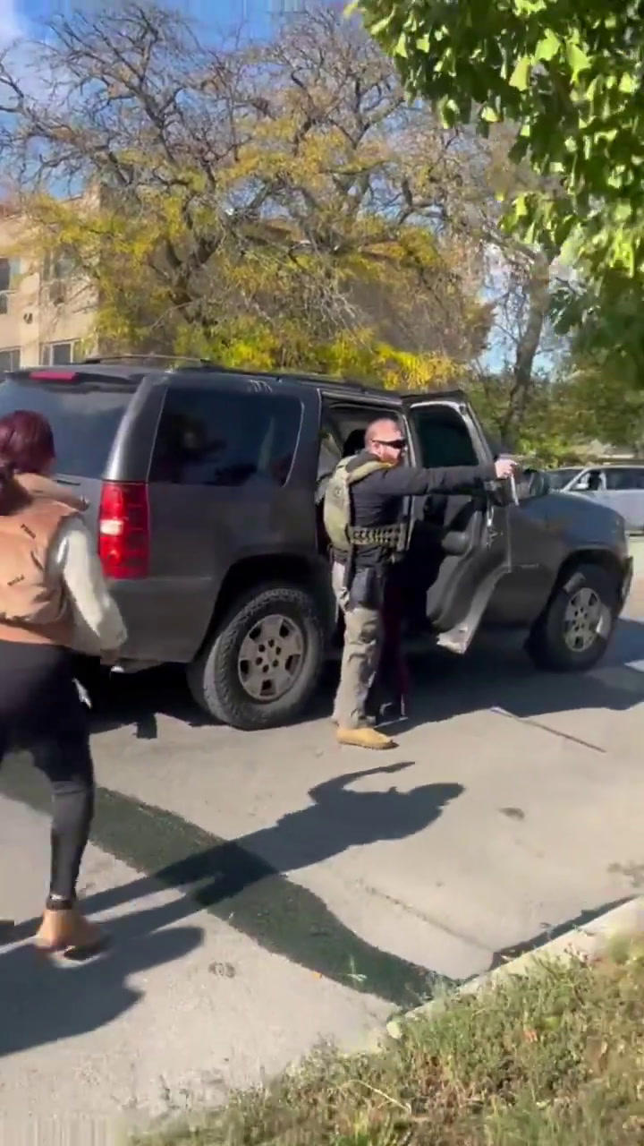 Gun-toting border patrol goon unmasked as racist online troll