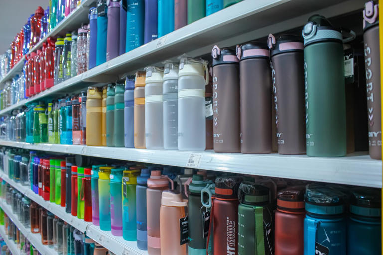 Choking risk prompts popular water bottle recall nationwide