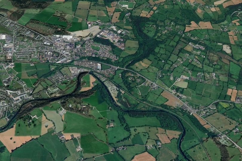 Horror Kerry four vehicle crash leaves teen airlifted to hospital as ...