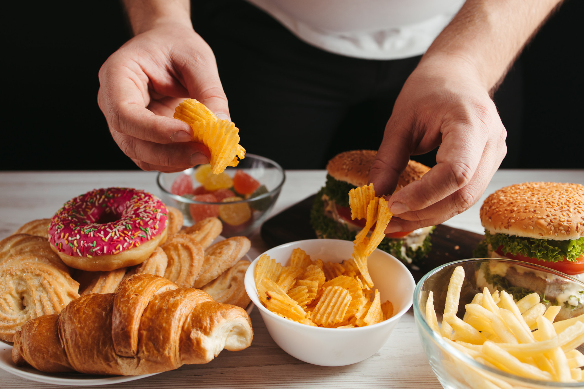 Binge eating disorder: what it is, and how to treat it