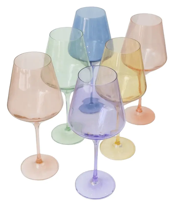 The 17 best gifts for girlfriends, according to stylists and shopping pros