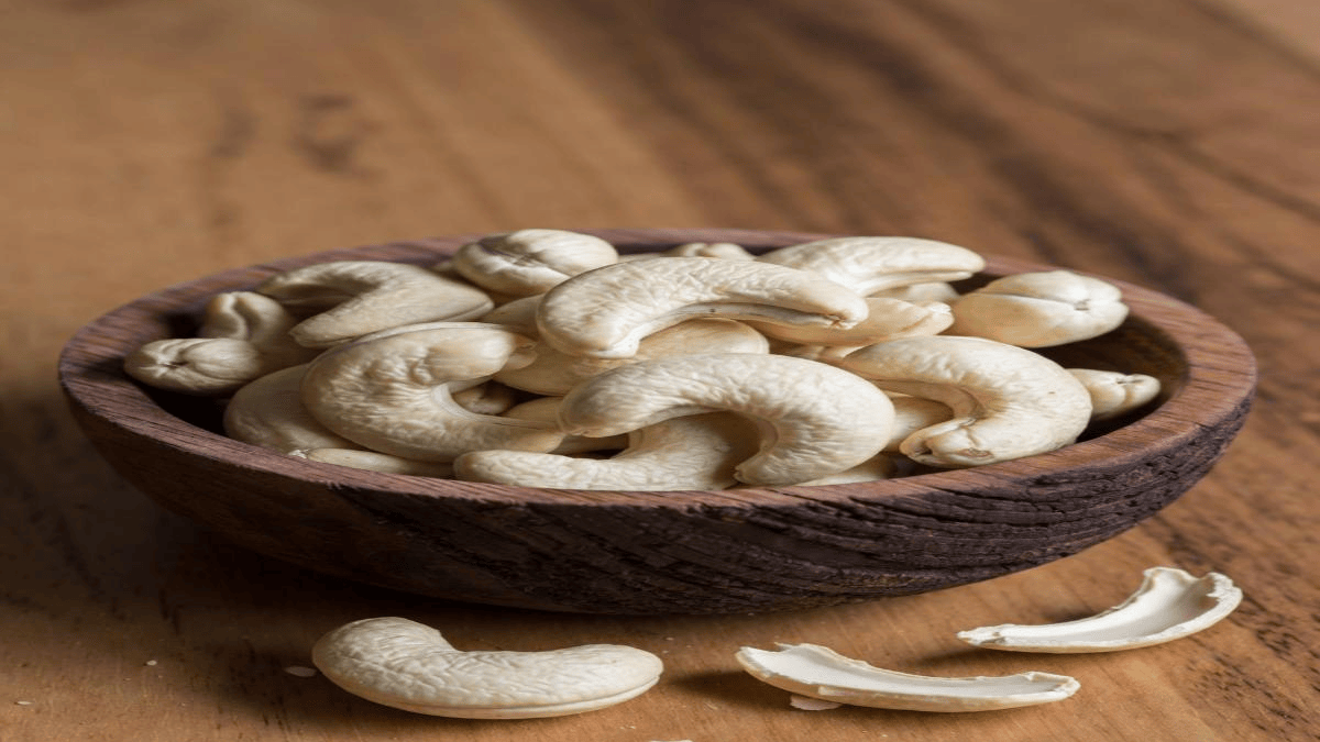 Why cashews are good for you and when eating too many can backfire