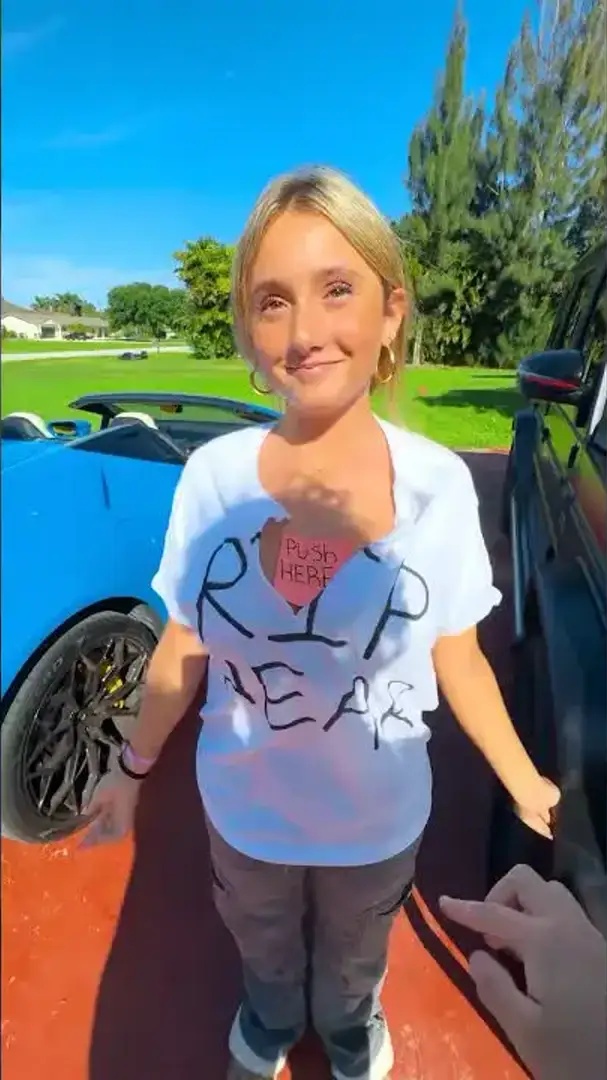 Logan Micke: Lamborghini scavenger hunt