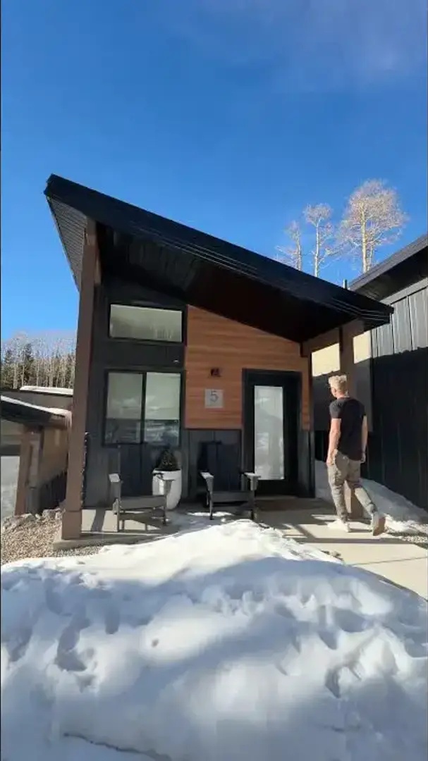 Zipkit homes prefab cottage with triple bunks and loft