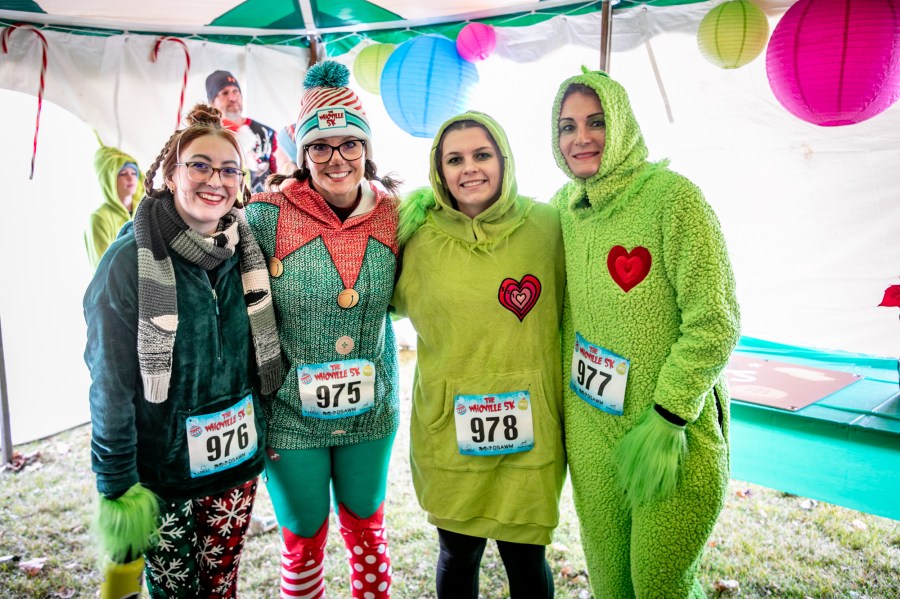 Holiday costume 5K benefits Down Syndrome Association of West Michigan