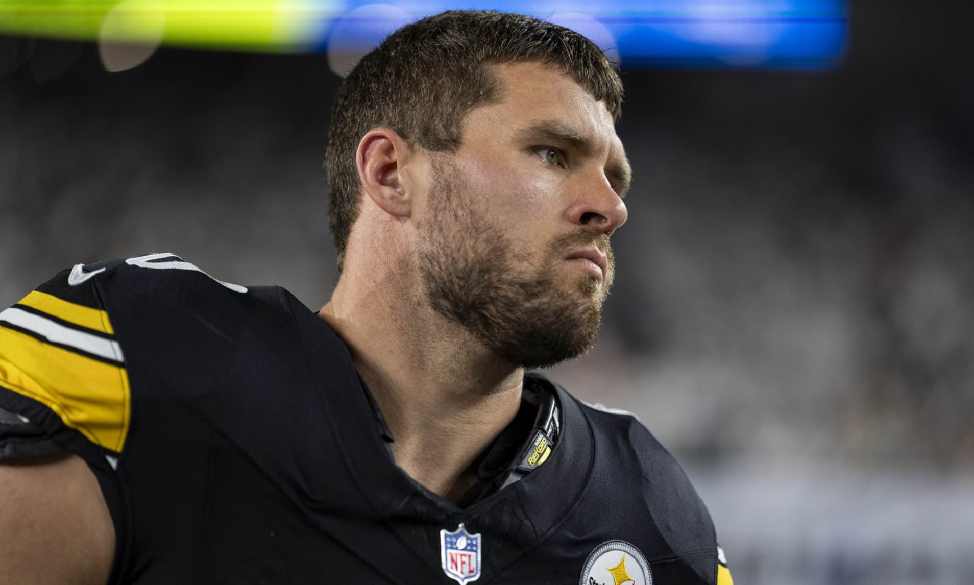 NFL star TJ Watt undergoes surgery to repair collapsed lung and is ...