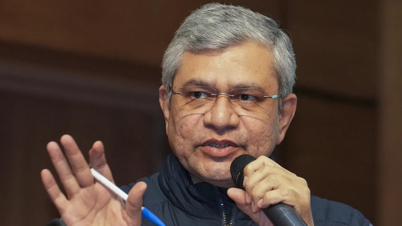 Rs 12k cr for 2-phase census, will allow self-enumeration