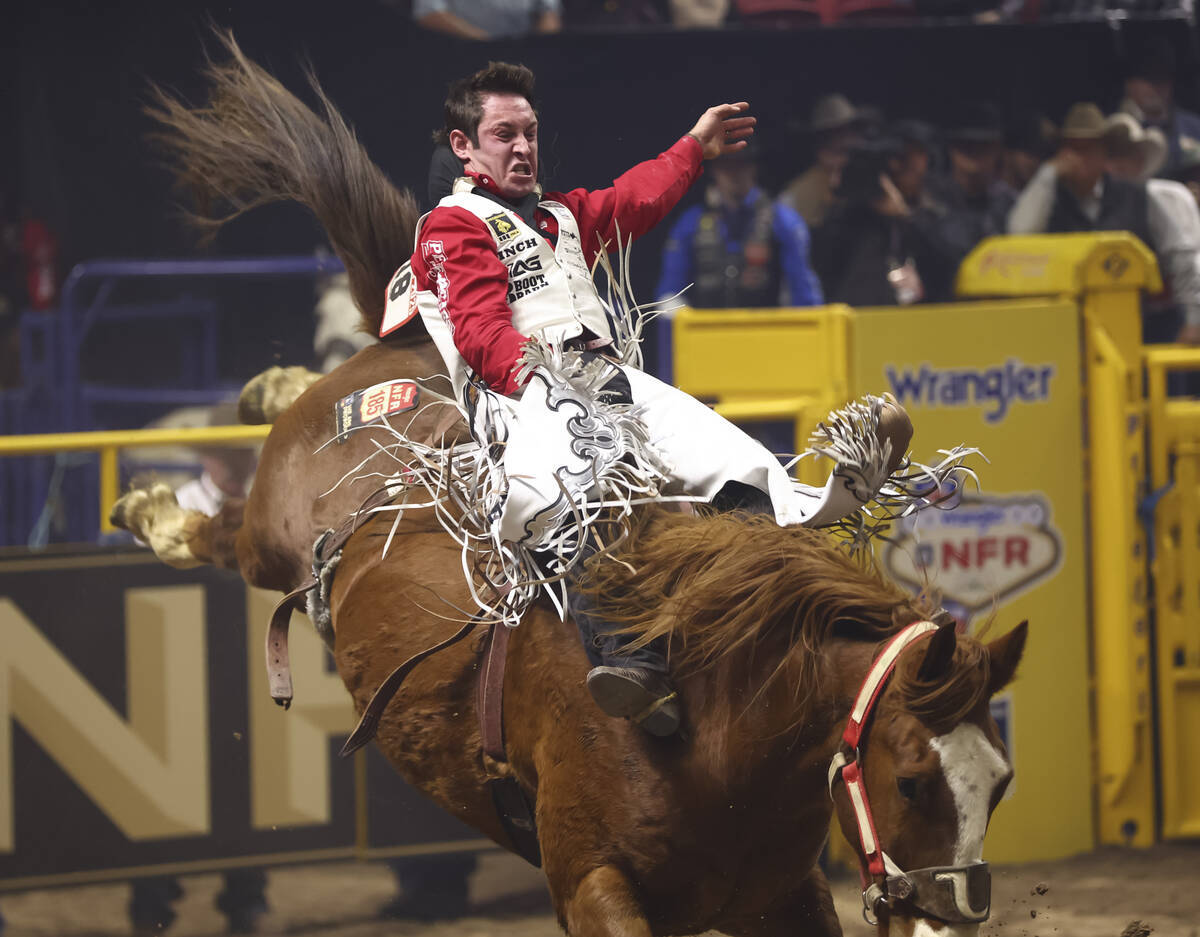 NFR day 8: Allen jumps to steer wrestling lead, Wright returns — photos