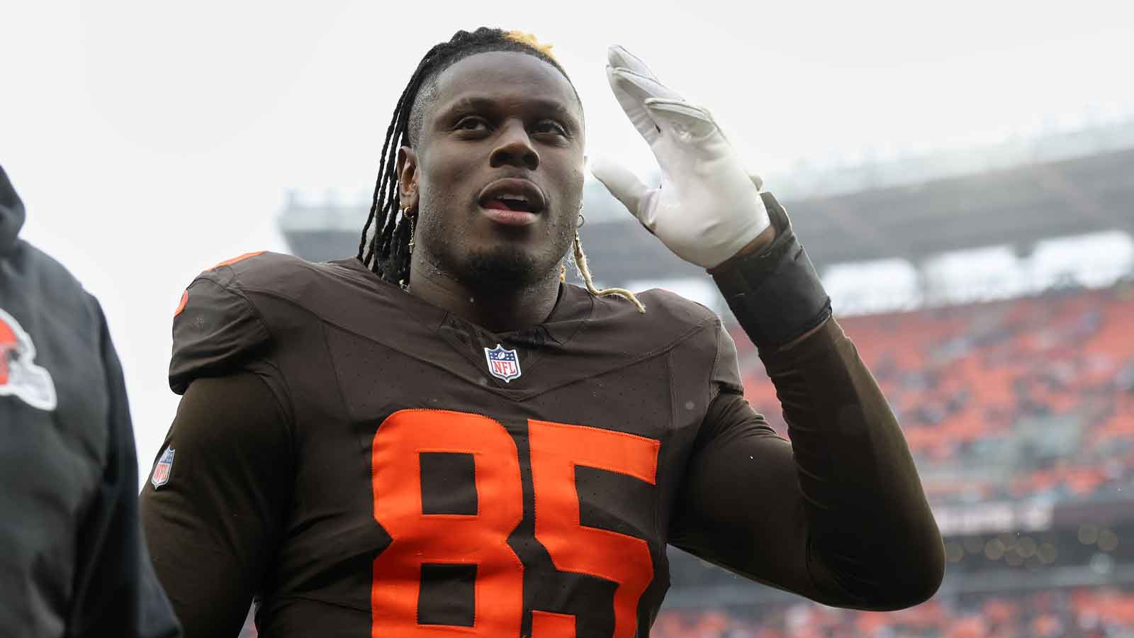 Browns’ David Njoku, Dylan Sampson ruled out for Week 15 vs. Bears