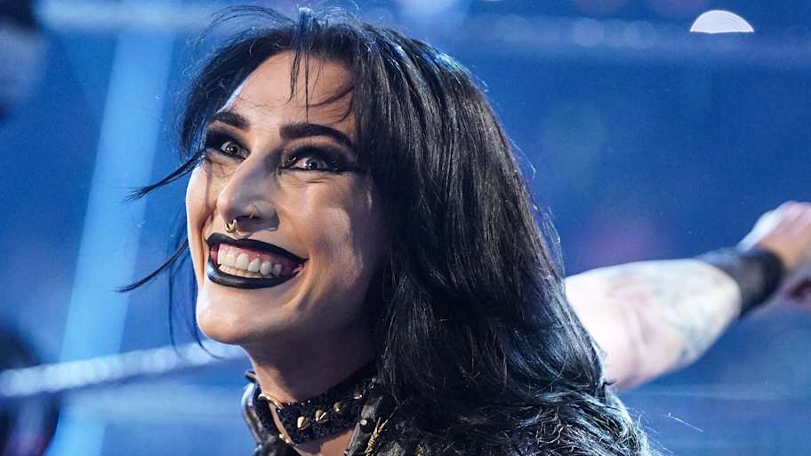 WWE SmackDown results [12/12/25]: Terror Twins stand tall, Oba Femi ...