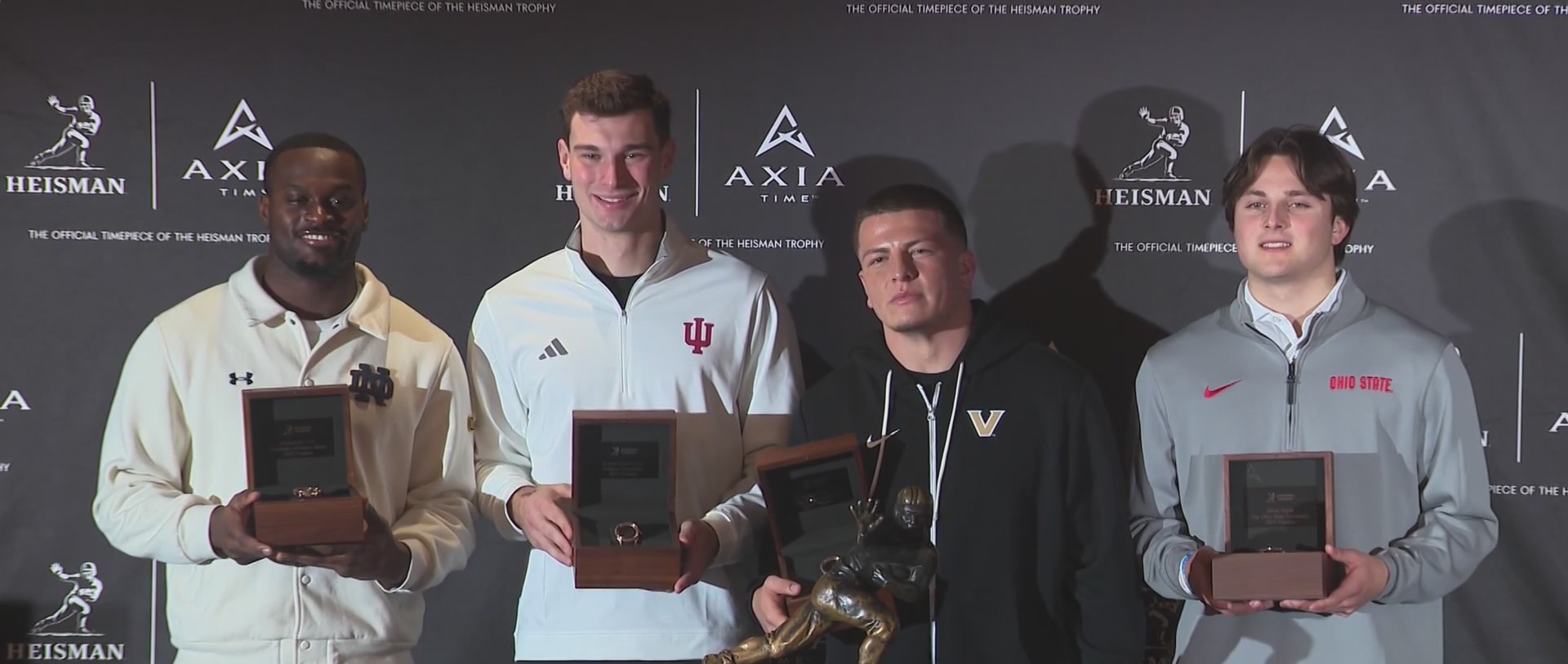 Heisman finalists take center stage in Times Square
