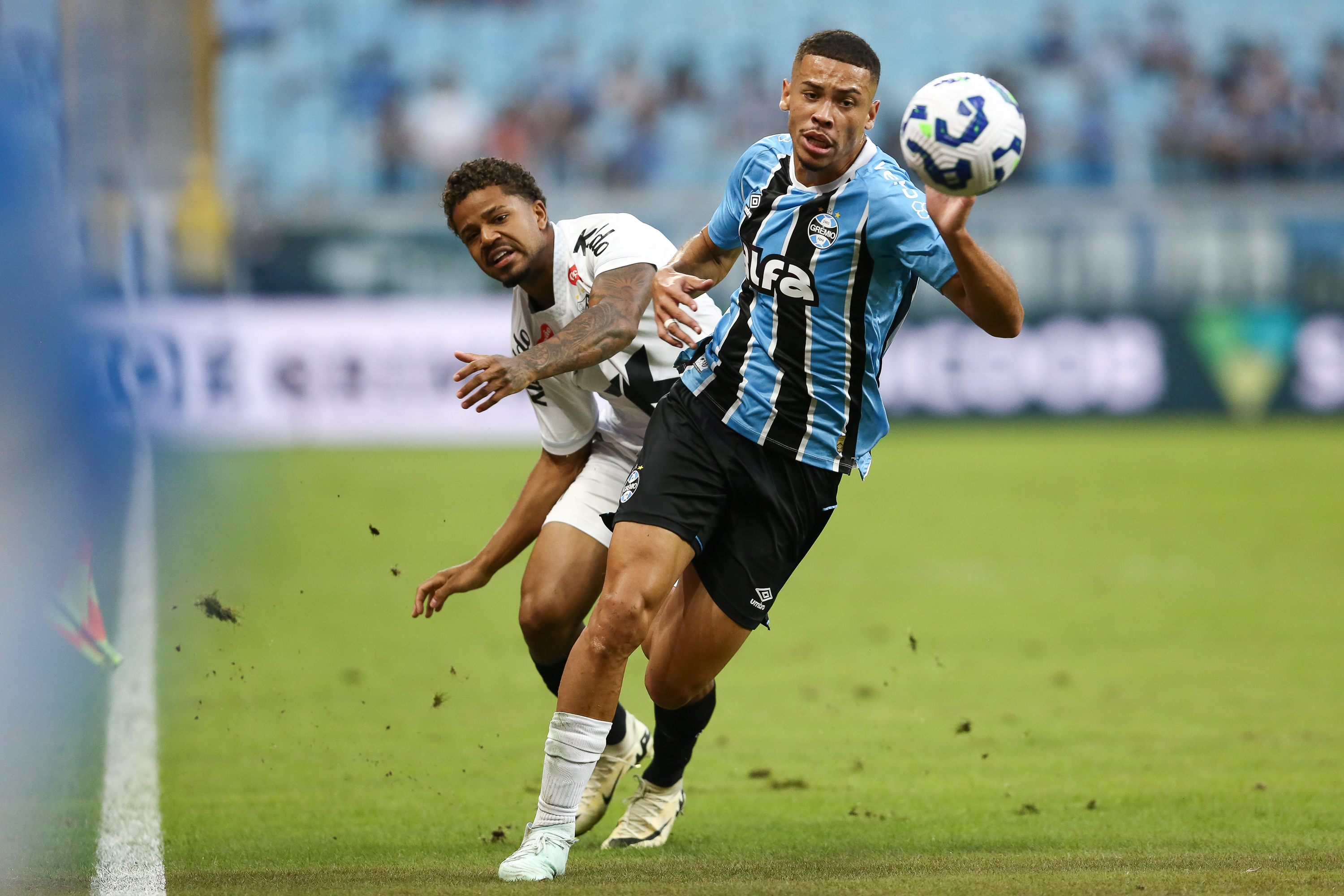 Alysson Edward joins Aston Villa: what to expect from £10.5m signing ...