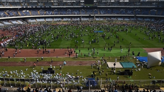 What forced angry Kolkata fans to turn violent at Lionel Messi event ...