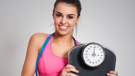 Fitness trainer explains how to lose 4 kg before 2025 ends without a ...