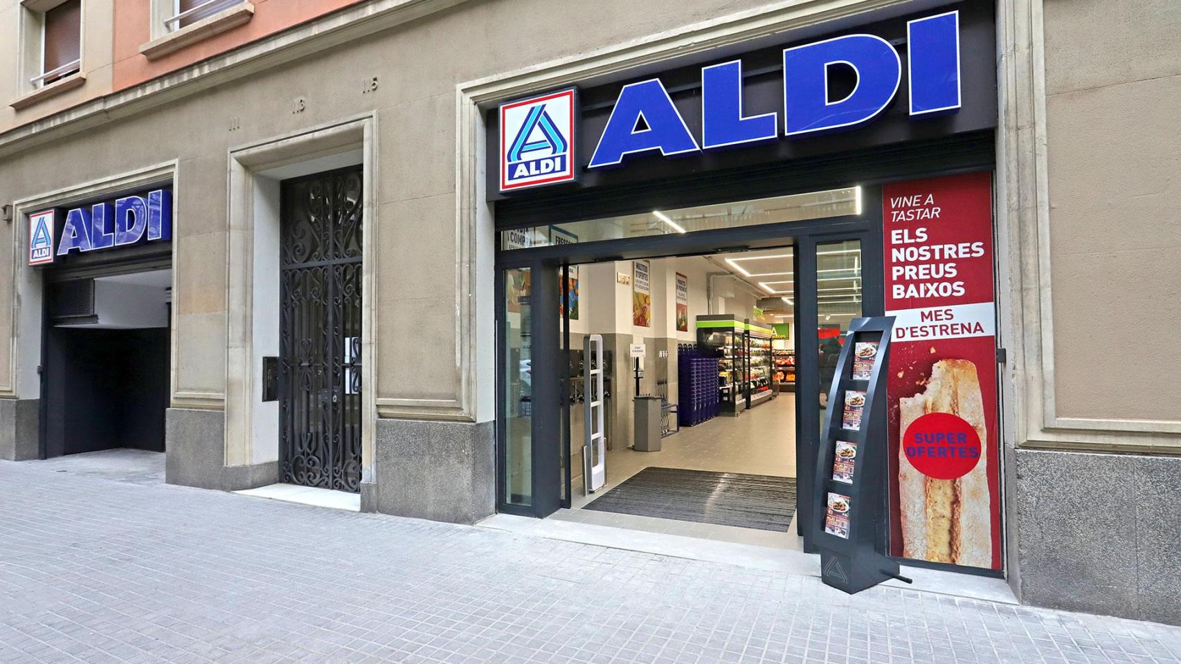 Llega a Aldi la colección más esperada: maletas, productos de pelo e ...