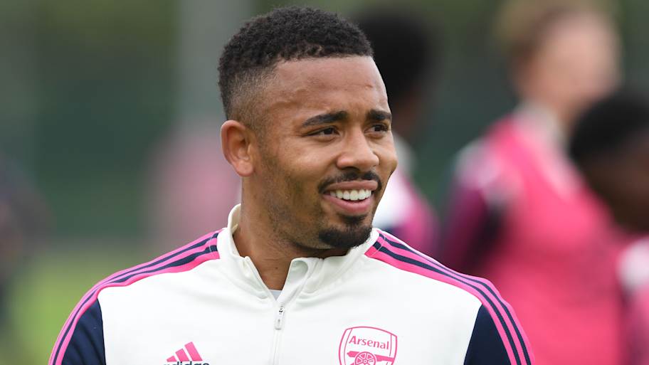 Gabriel Jesus l'occasione per il Milan: la mossa per aggirare l ...