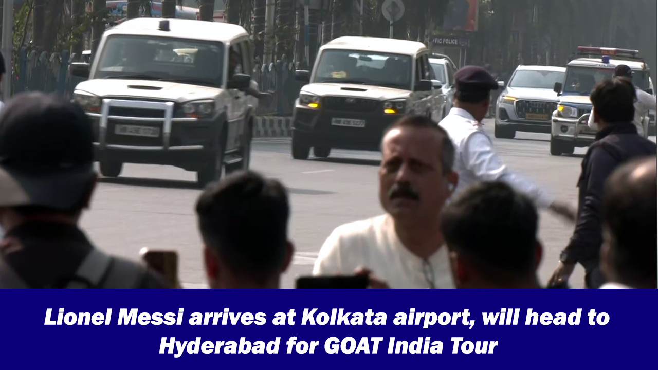 Lionel Messi arrives at Kolkata airport, will head to Hyderabad for ...
