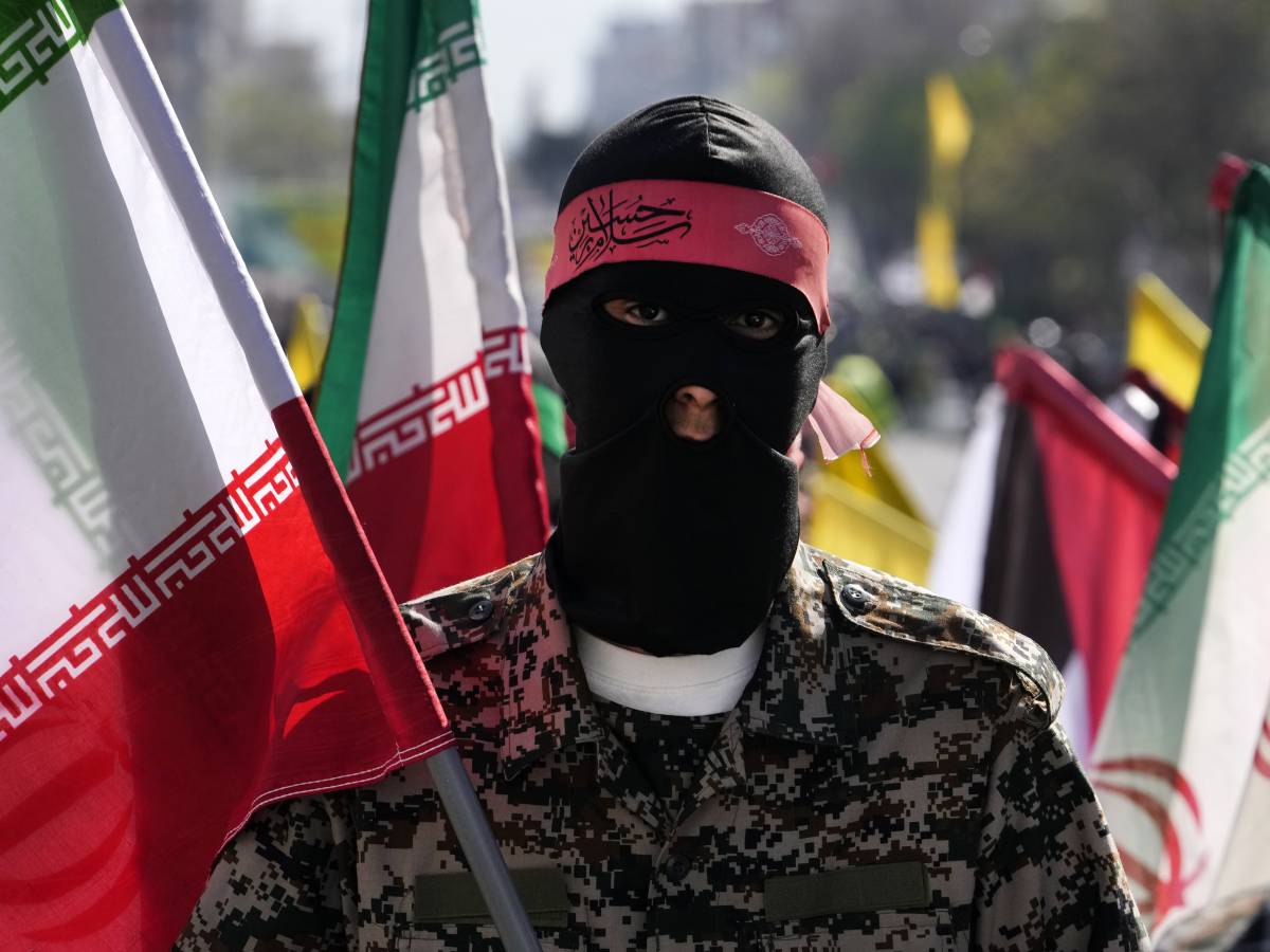 Sequestrati articoli militari cinesi diretti all'Iran: il blitz delle ...