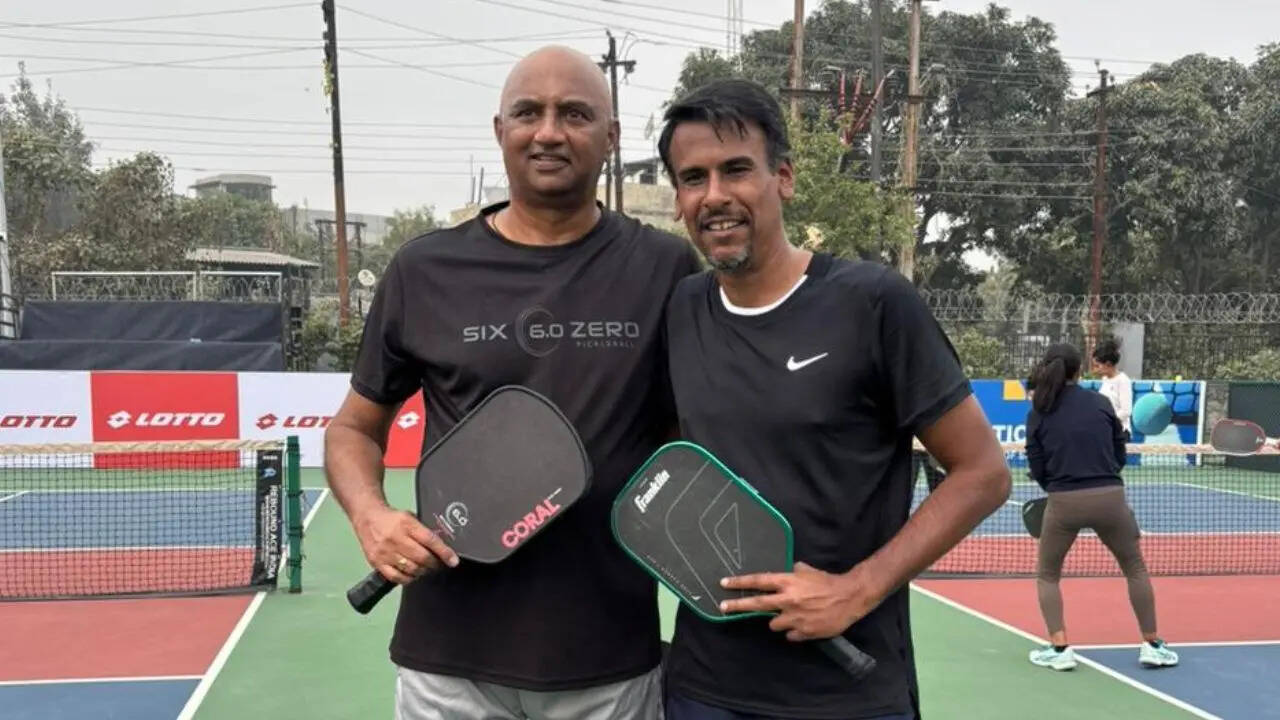District 9 open pickleball: Akhil Mathur–Bhushan Akut vs Jasminder Singh-Vikram Kapur - Akhil ...
