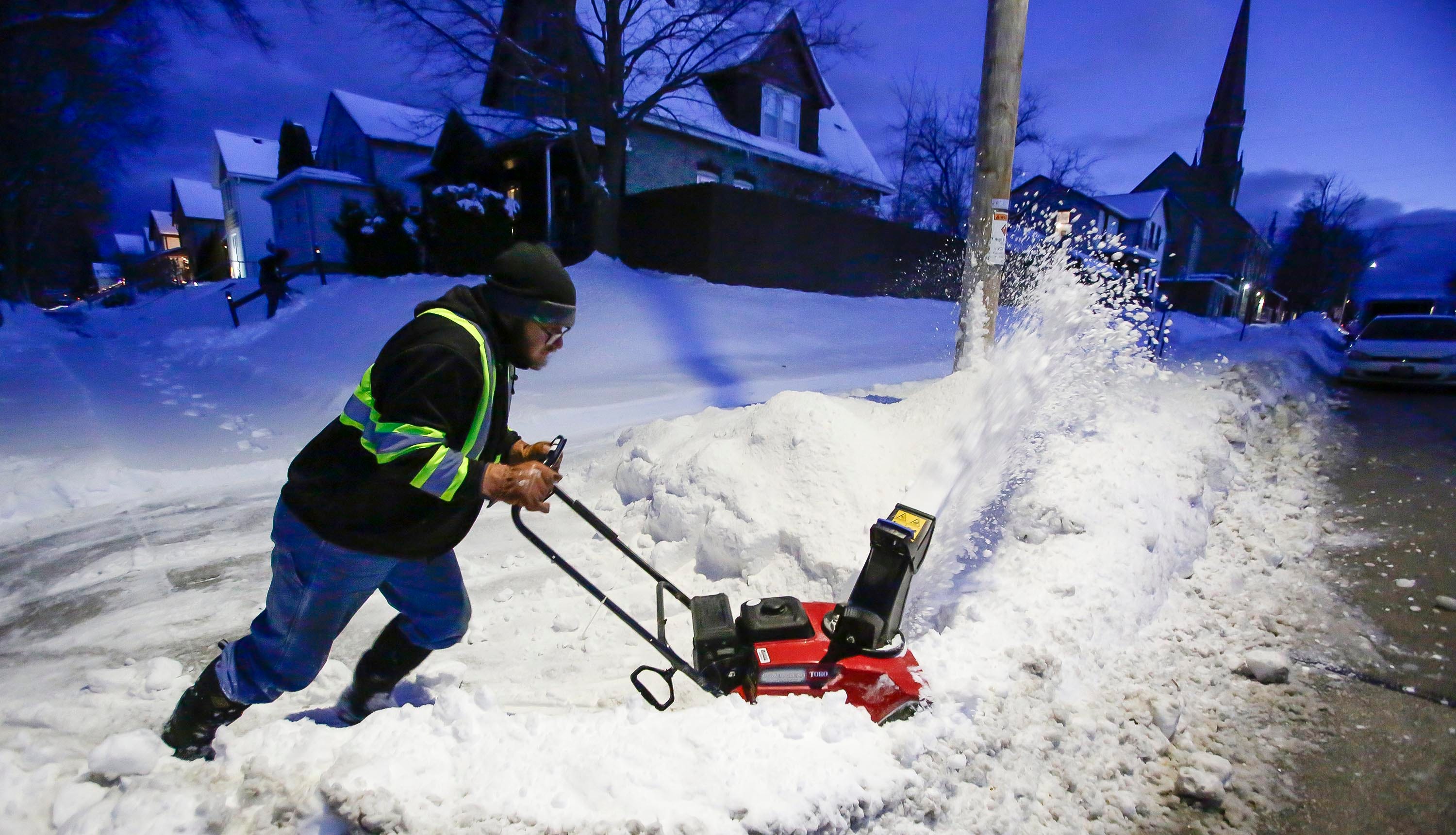 How early is too early to run a snowblower in NY? Here's what's allowed