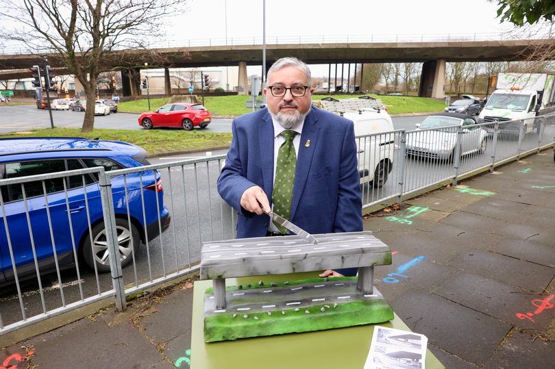 Gateshead flyover closure commemorated with birthday cake as Lib Dems ...