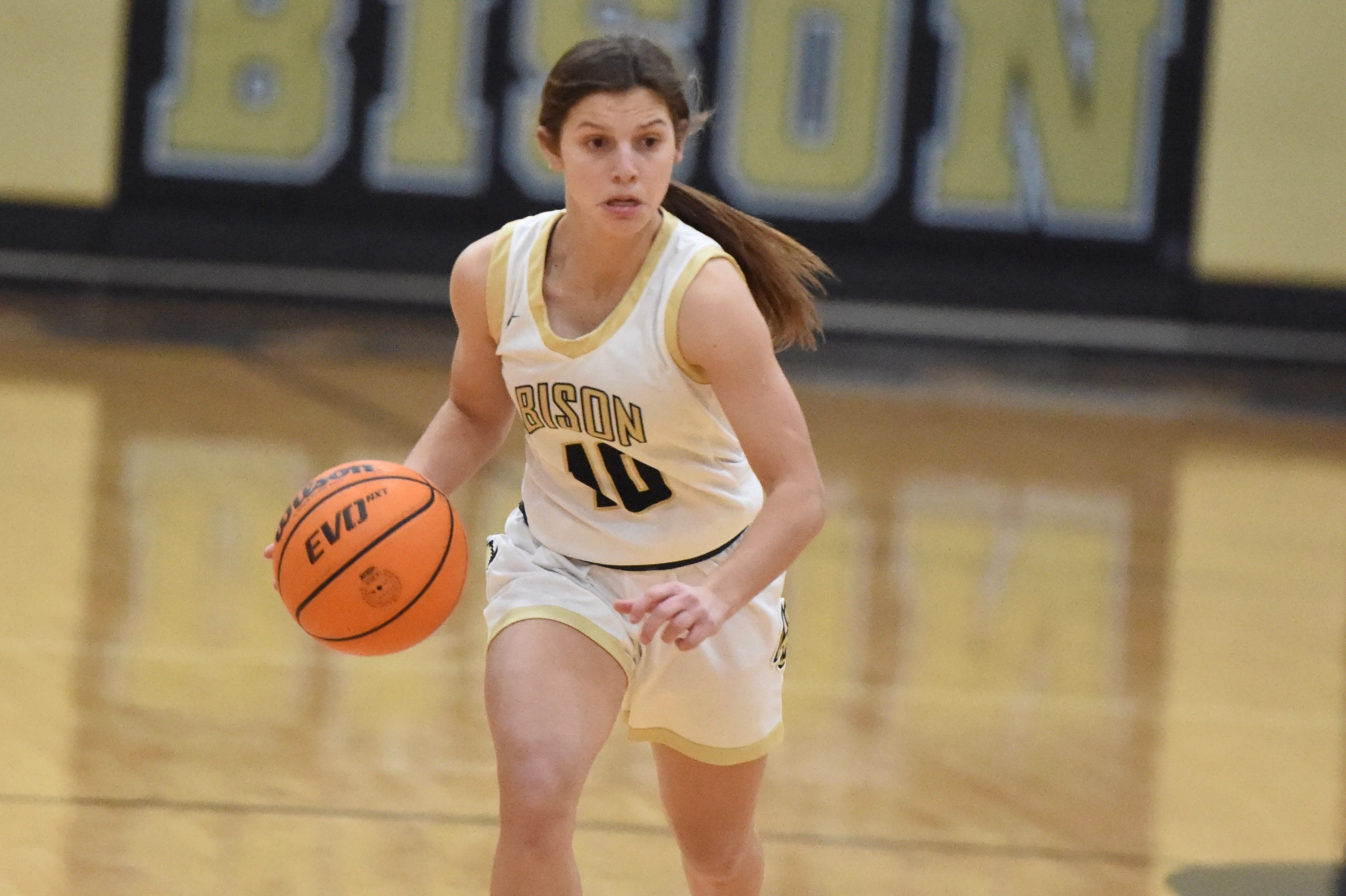 Buffalo Gap boys, girls pick up basketball wins in early season-matchups